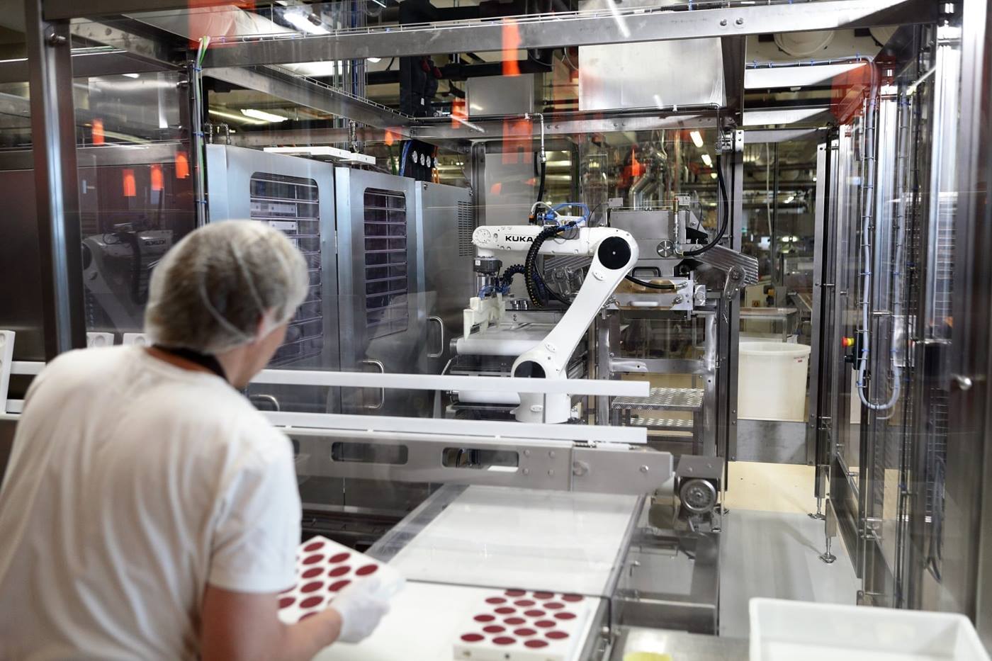 “Robotics. A hammer for craftsmen.” Part III: Chocolate art from robot ...