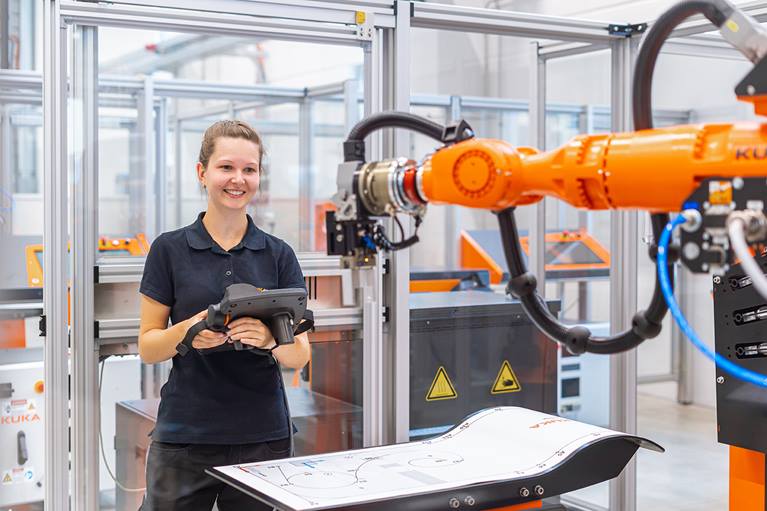 Your career at KUKA Group | KUKA AG