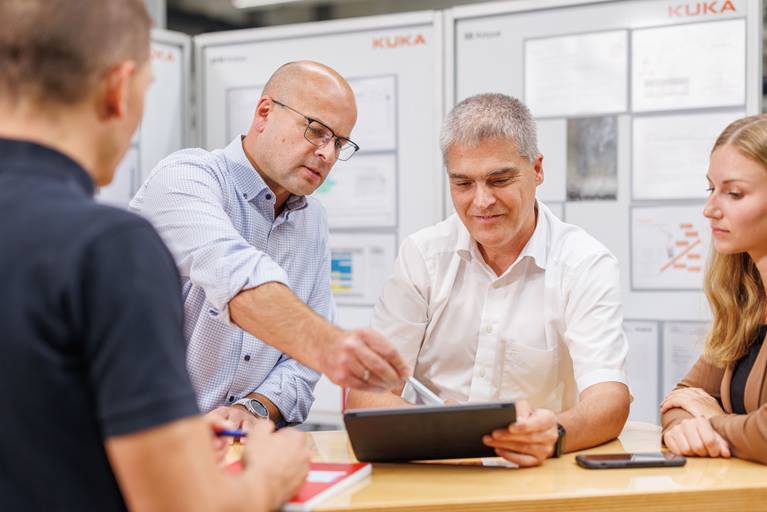 KR FAMULUS: A technological adventure | KUKA UK