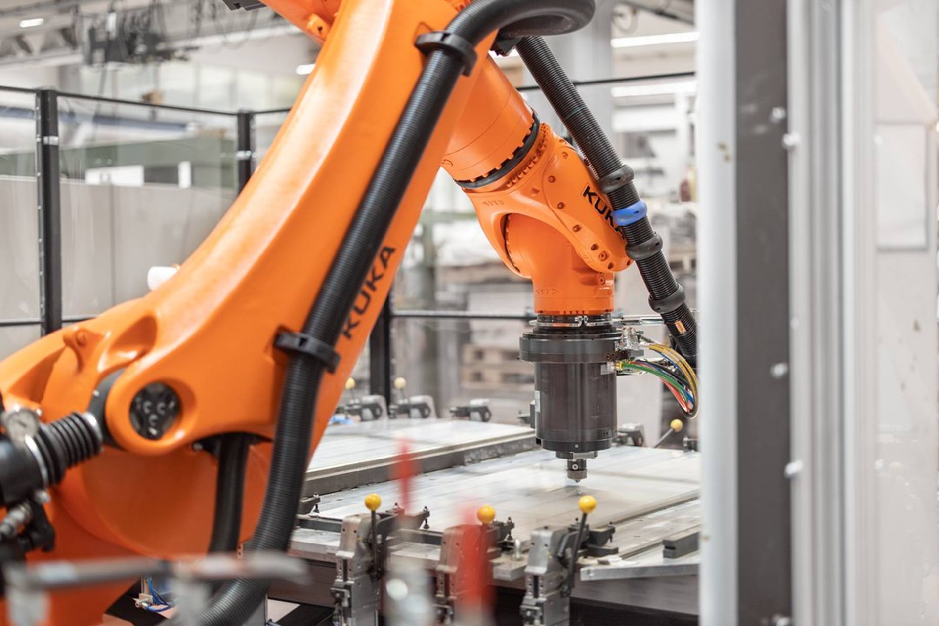 KI-basierte Prozessüberwachung beim Rührreibschweißen - KUKA AG