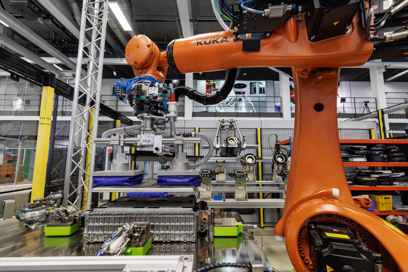 How KUKA robots are transforming battery production | KUKA AG