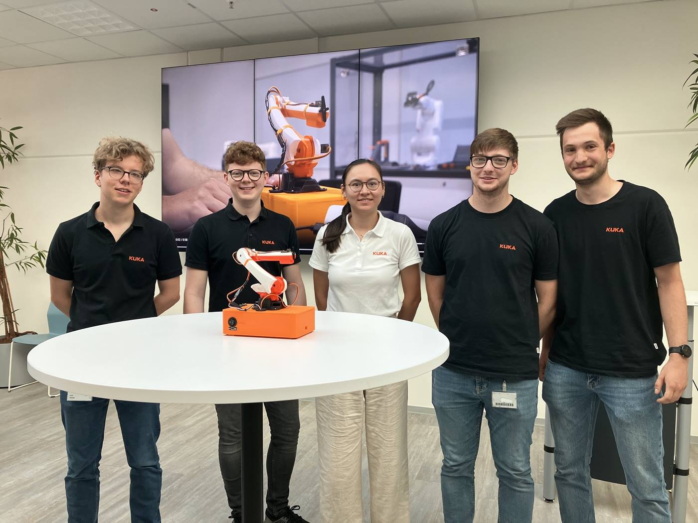 Automation possible? | KUKA AG