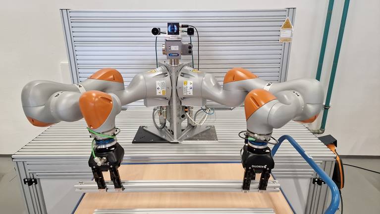 industrial intelligence 4.0_beyond automation | KUKA AG