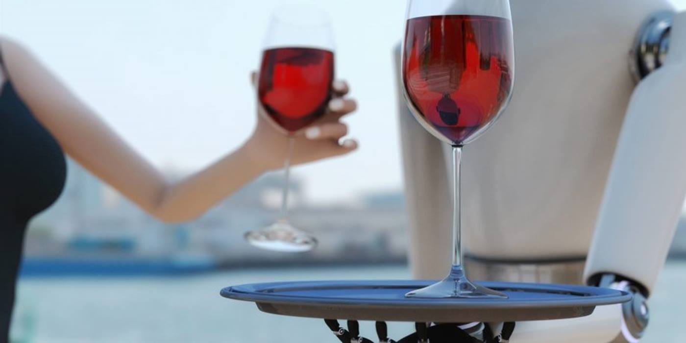 Interview with robot psychologist Martina Mara | KUKA Global