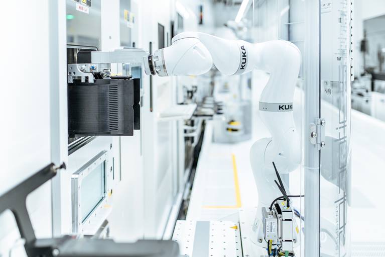 Autonomní mobilní robotika (AMR) v logistice a výrobě | KUKA
