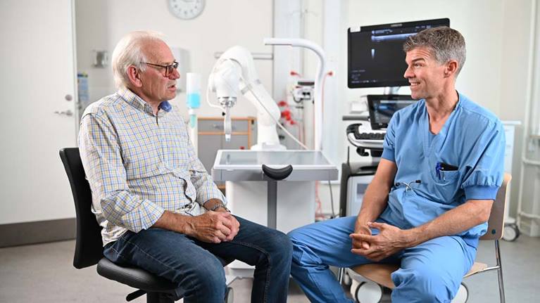 ARTHUR | The Robot For Automated Ultrasound Scanning | KUKA Global