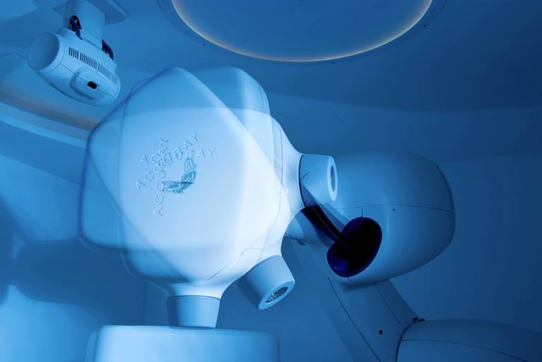Robot-assisted system for precision radiation | KUKA AG