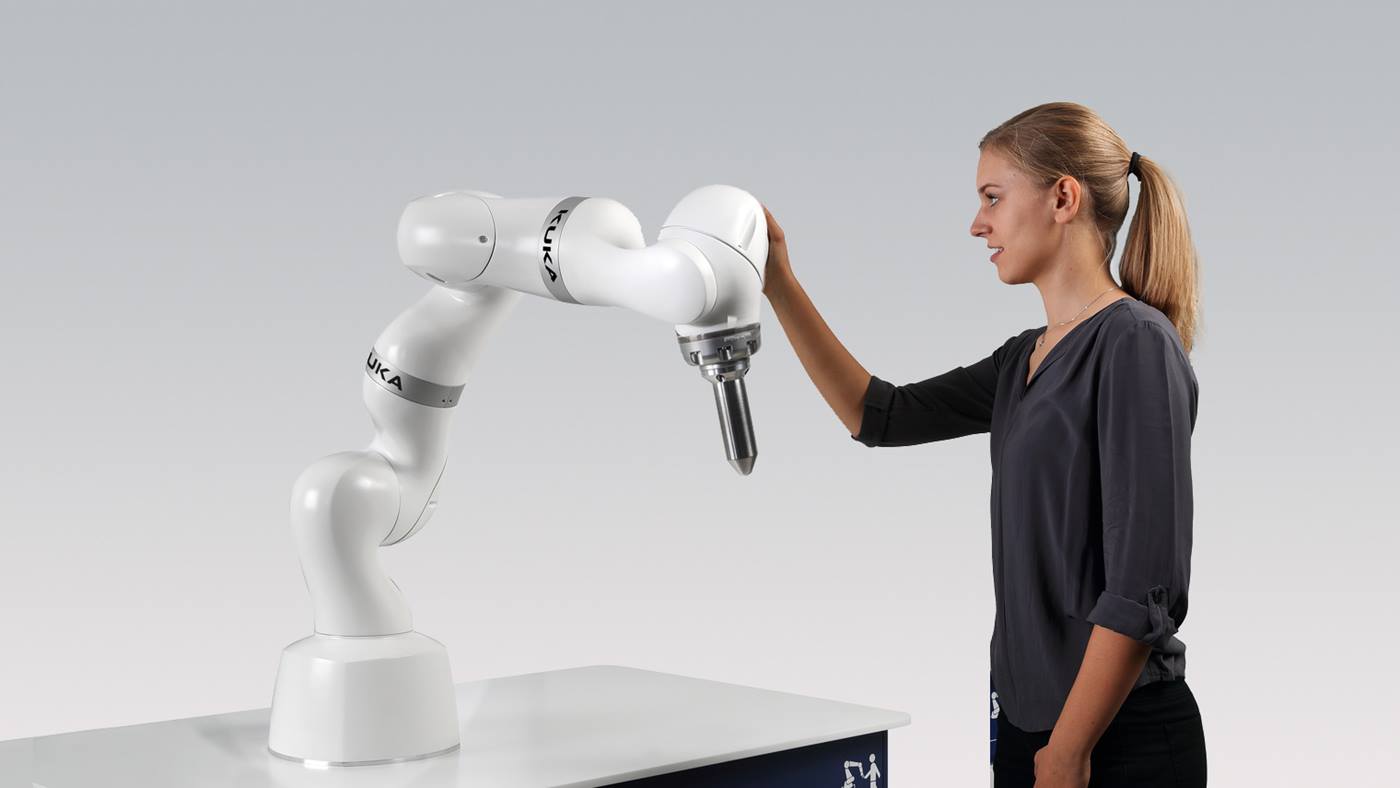 Collaborative Robot dedicated to Healthcare | KUKA AG