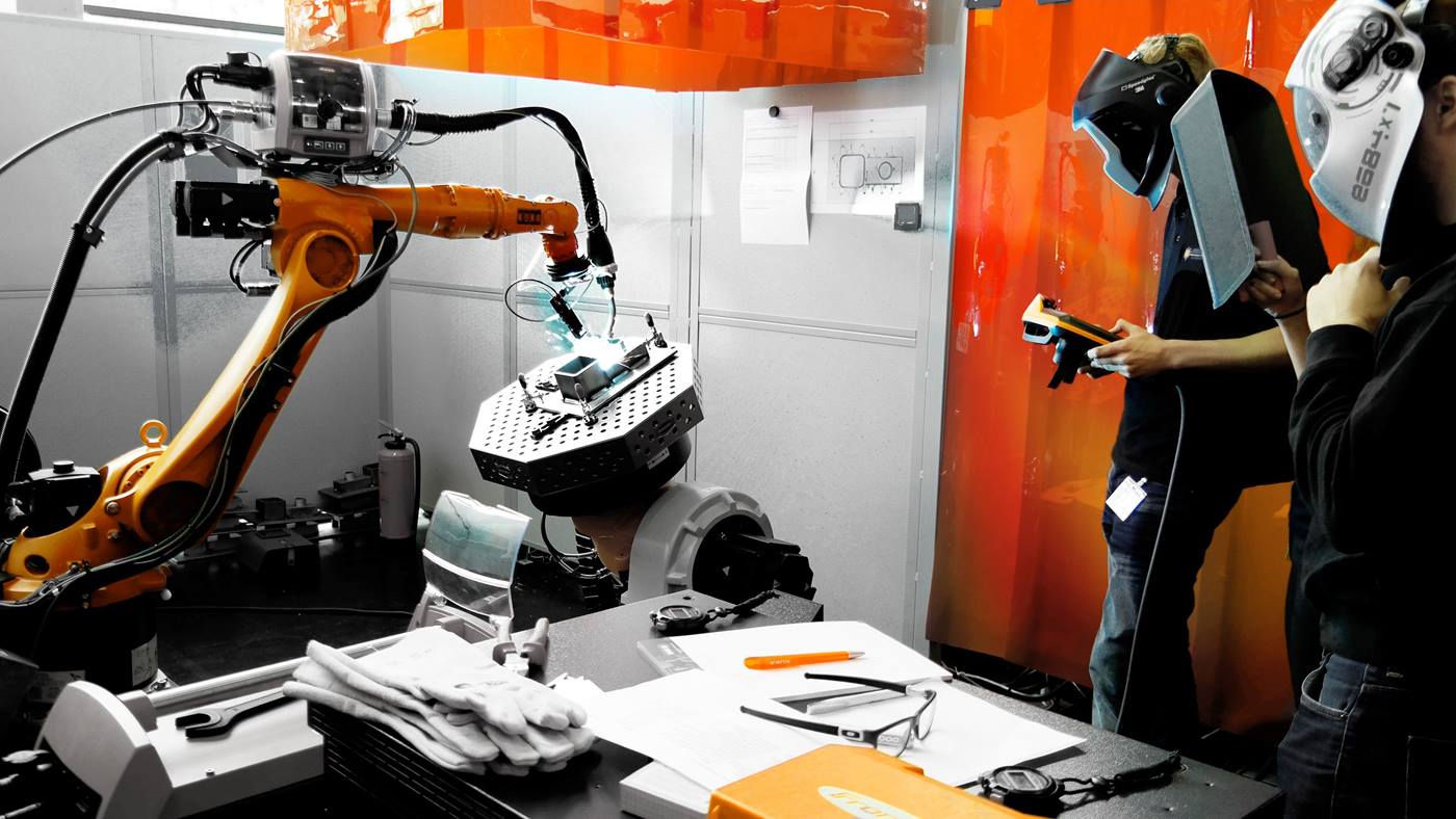 Welding at a high level | KUKA AG