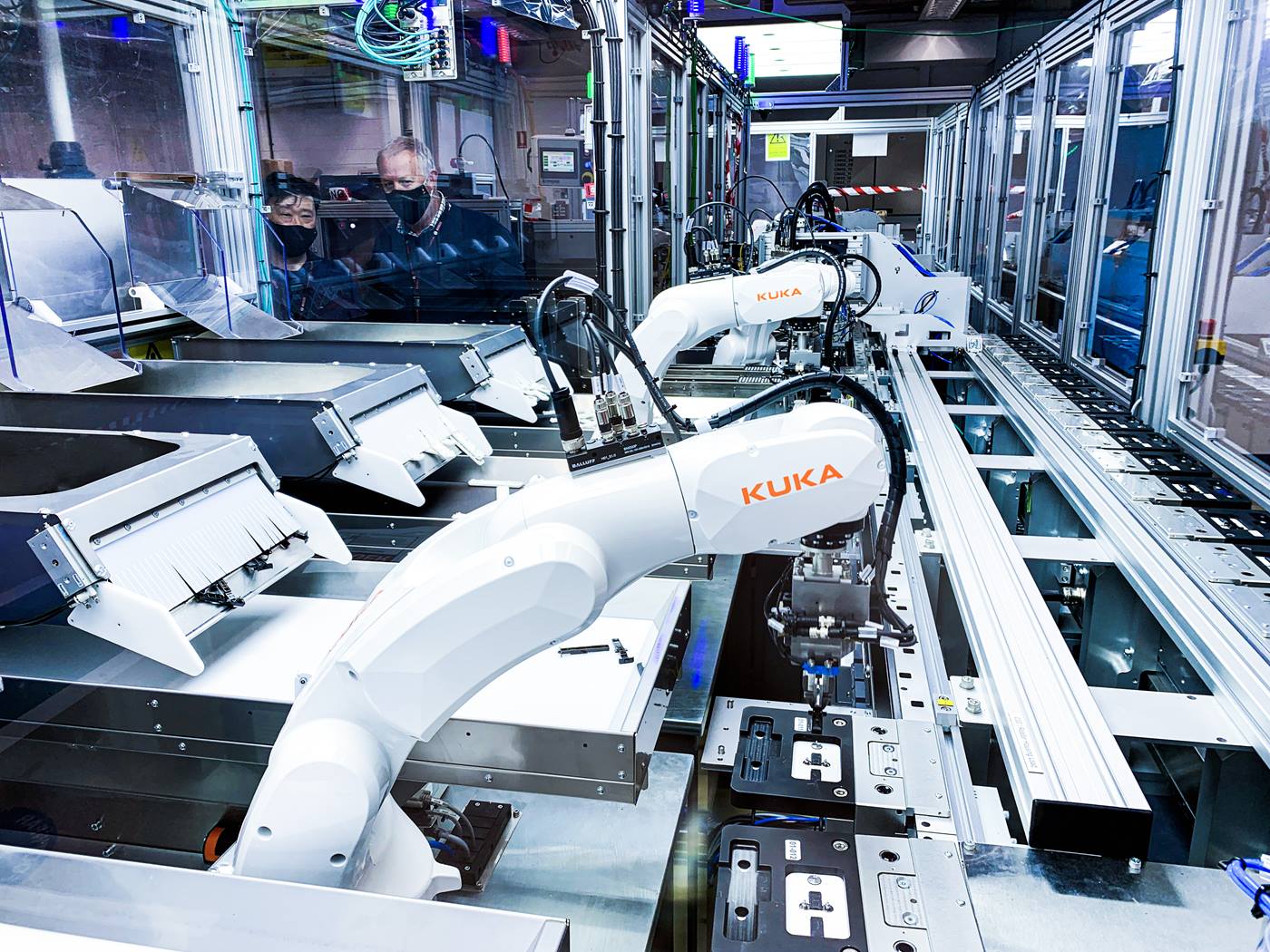 COVID-19 tests: Bosch Australia orders 144 KUKA robots for Ellume | KUKA AG