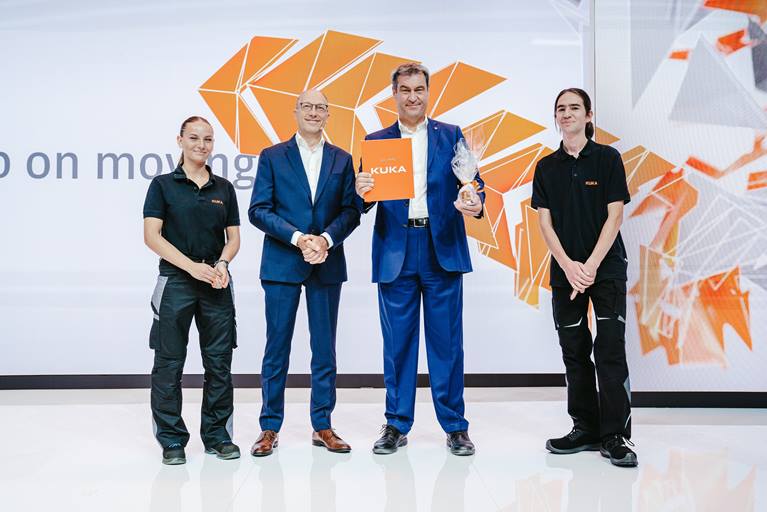 Keep on moving: KUKA feiert Jubiläum | KUKA Global