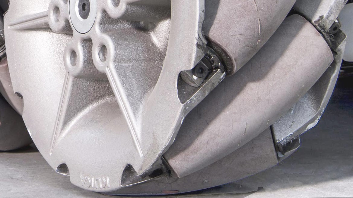 KUKA drive system with Mecanum wheel | KUKA AG