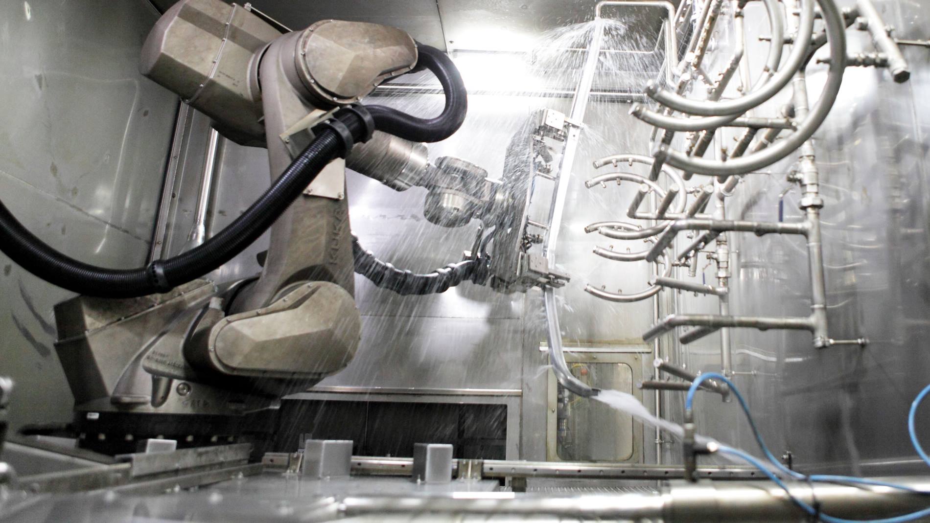 Robots van KUKA voor bijzondere omgevingsomstandigheden | KUKA