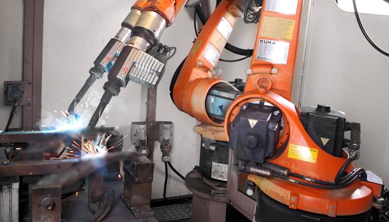KUKA.TRACC TCP | KUKA