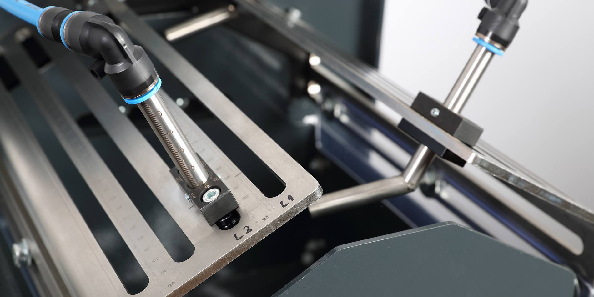 KS Nozzle Cleaner | KUKA